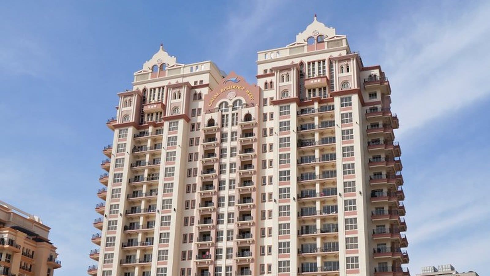 Ontwikkelingsproject VENETIAN TOWER in Dubai Sports City, Dubai, VAE nr ...